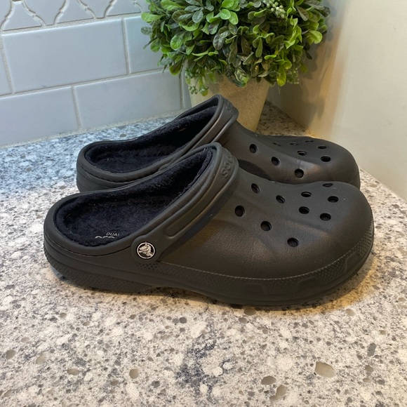 CROCS | Shoes | Crocs Black Faux Fur Lined Mens Size | Poshmark